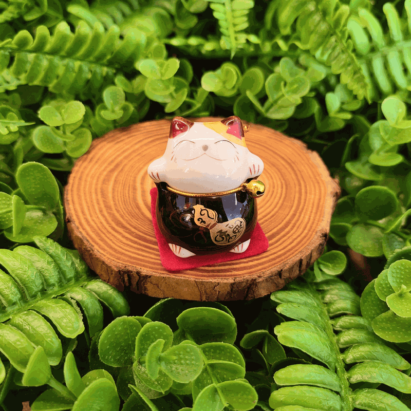 Mini Maneki Neko com Sino - Preto